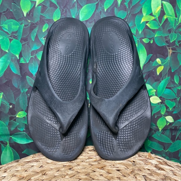 OOFOS | Shoes | Oofos Ooriginal Thong Slippers | Poshmark